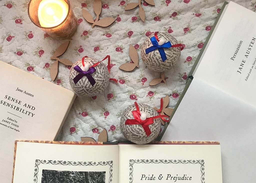 24 Book Ornaments for a LITerary Holiday - Bona Fide Bookworm