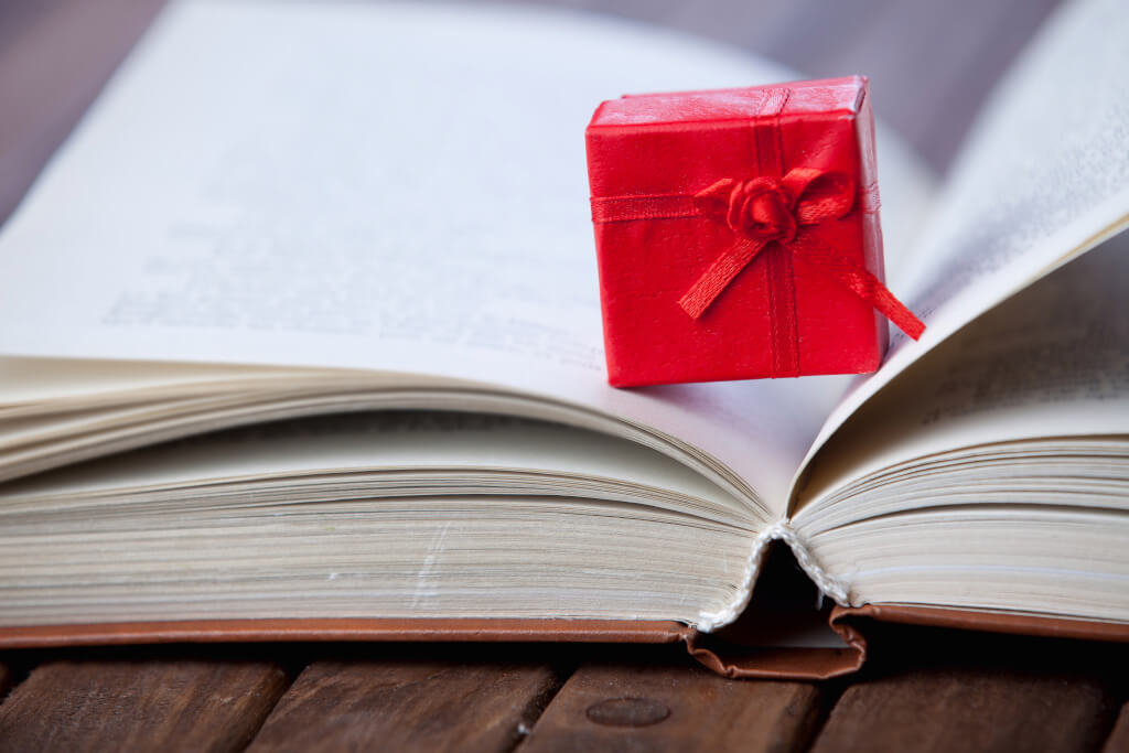 14 Best Last-Minute Gifts for Readers - Bona Fide Bookworm